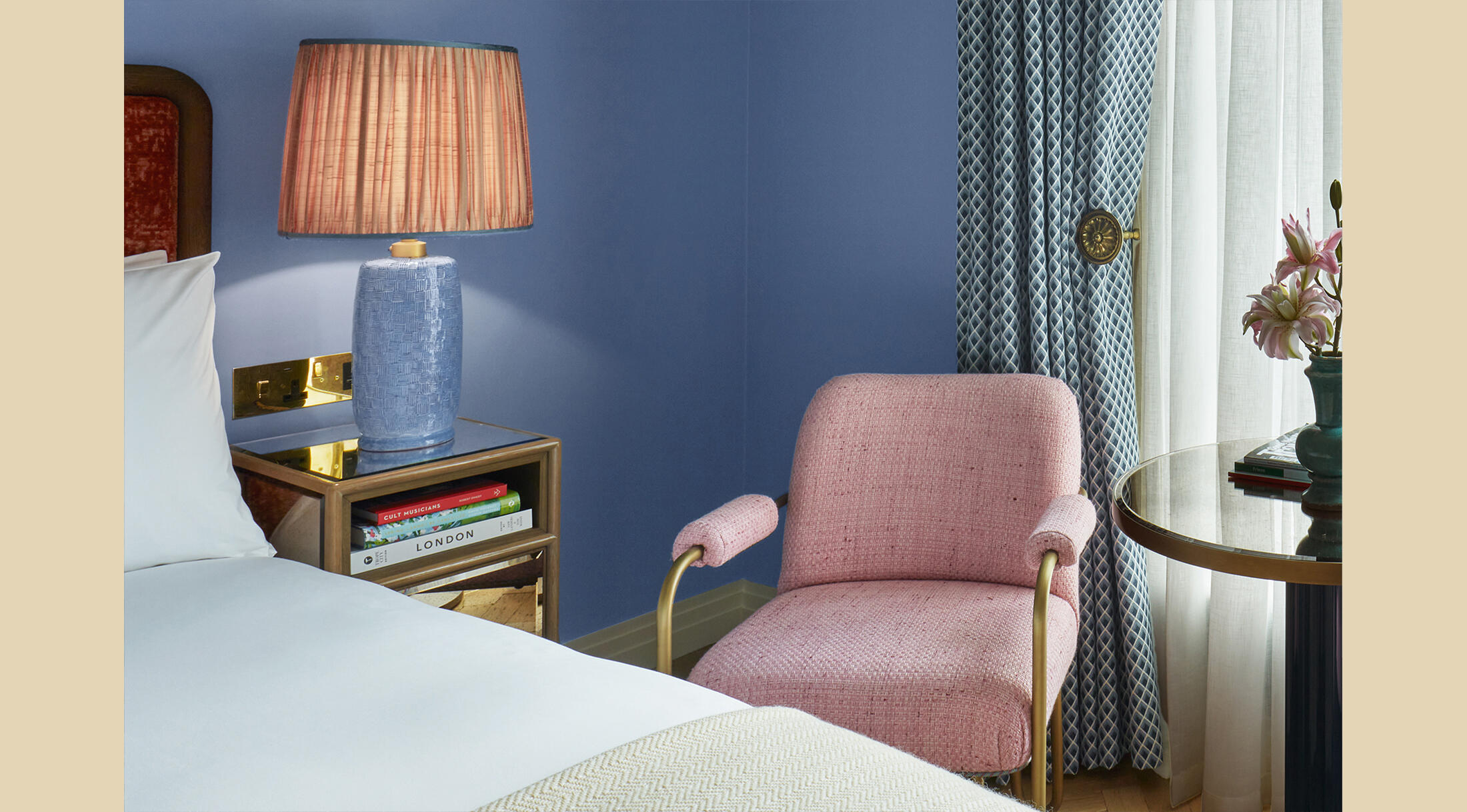 London Soho Hotel Rooms & Suites | Broadwick Soho
